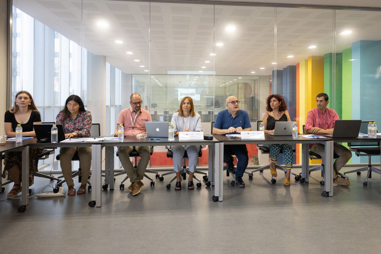 Los socios del proyecto europeo e-diploma coordinado por la UJI se ...